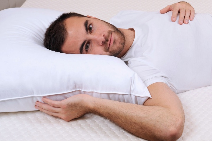 Oreiller ferme Modulo Pyrenex : Oreiller plumes Made in France